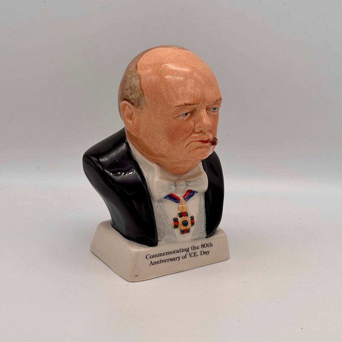 Mini Winston Churchill Bust - VE Day 80 years – Bairstow Manor Collectables